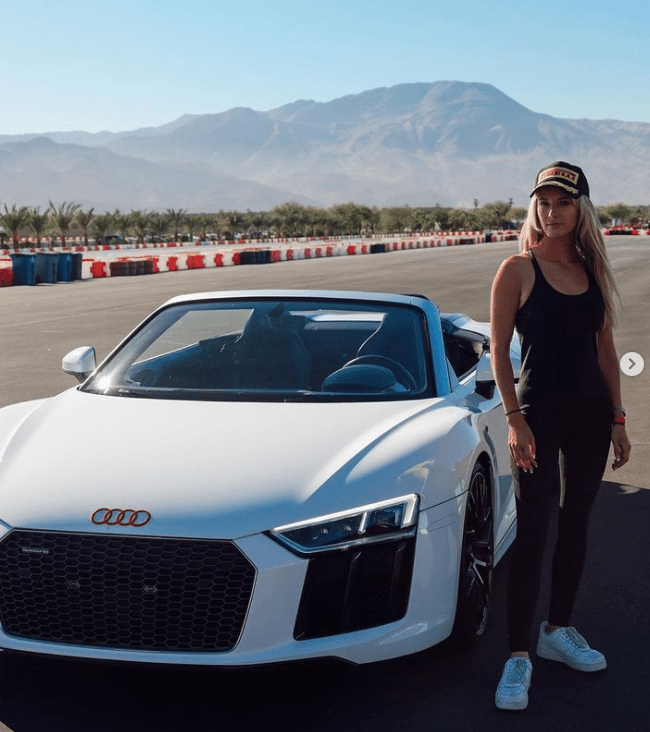 Meet The Blonde Bombshell Blowing Up In The Racing World ...